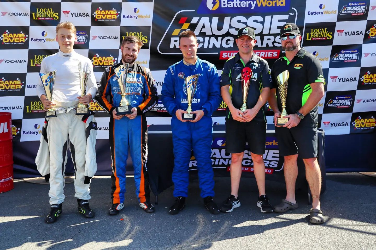 Rookies shine in Aussie Racing Cars